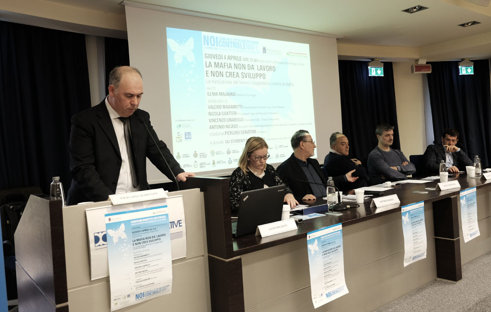 Reggio. Mafia, lavoro e sviluppo: Gratteri in Confcooperative | 24Emilia