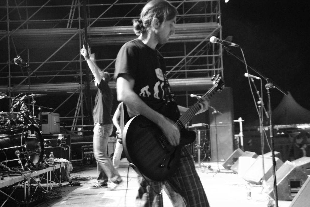 A 7 anni dallo scioglimento, Divisione Syphon è tornata con una ...