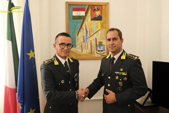 Il tenente colonnello De Mitri nuovo comandante del gruppo di Reggio ...