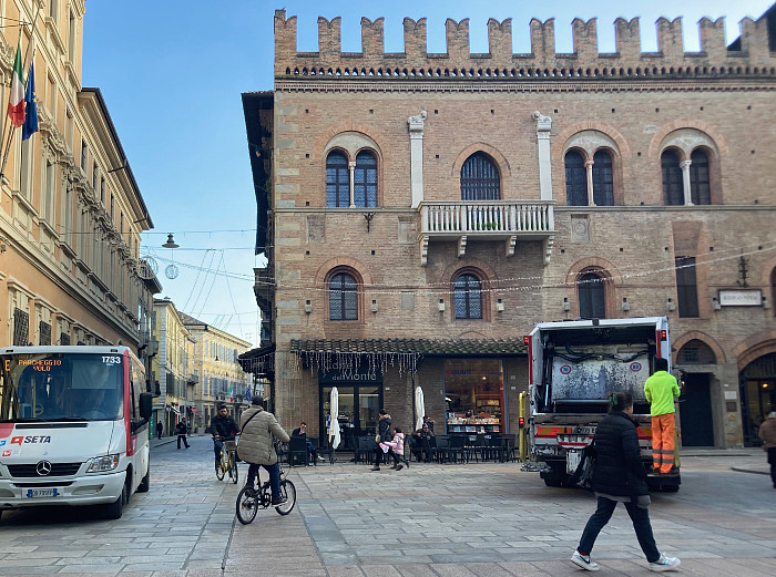 Iva sulla Tari, Fratelli d’Italia: “A Reggio si gravano i cittadini ...