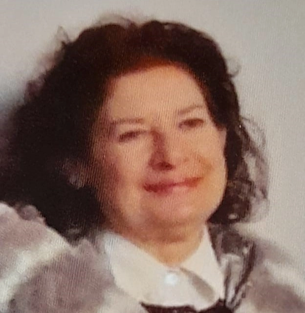 Reggio. Morta a 75 anni Flavia Farri, una vita in cattedra al liceo ...