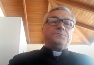 Il vescovo sospende i sacerdoti della comunità di Casalgrande Alto | 24Emilia