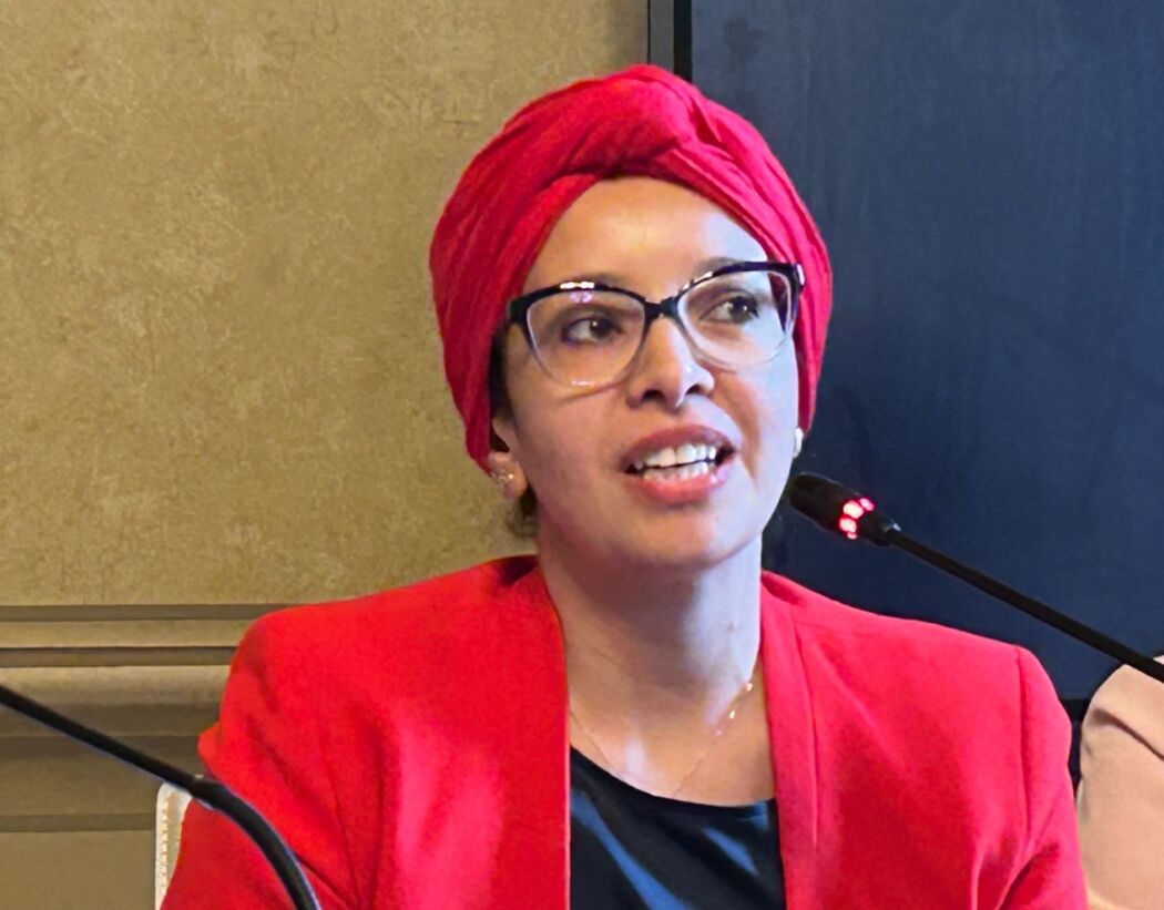 Chi è Marwa Mahmoud, prima assessora musulmana del Comune di Reggio ...