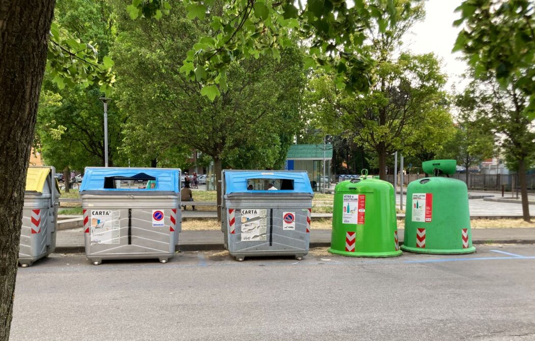 Raccolta differenziata carta e cartone, Emilia-Romagna (e Reggio) da ...
